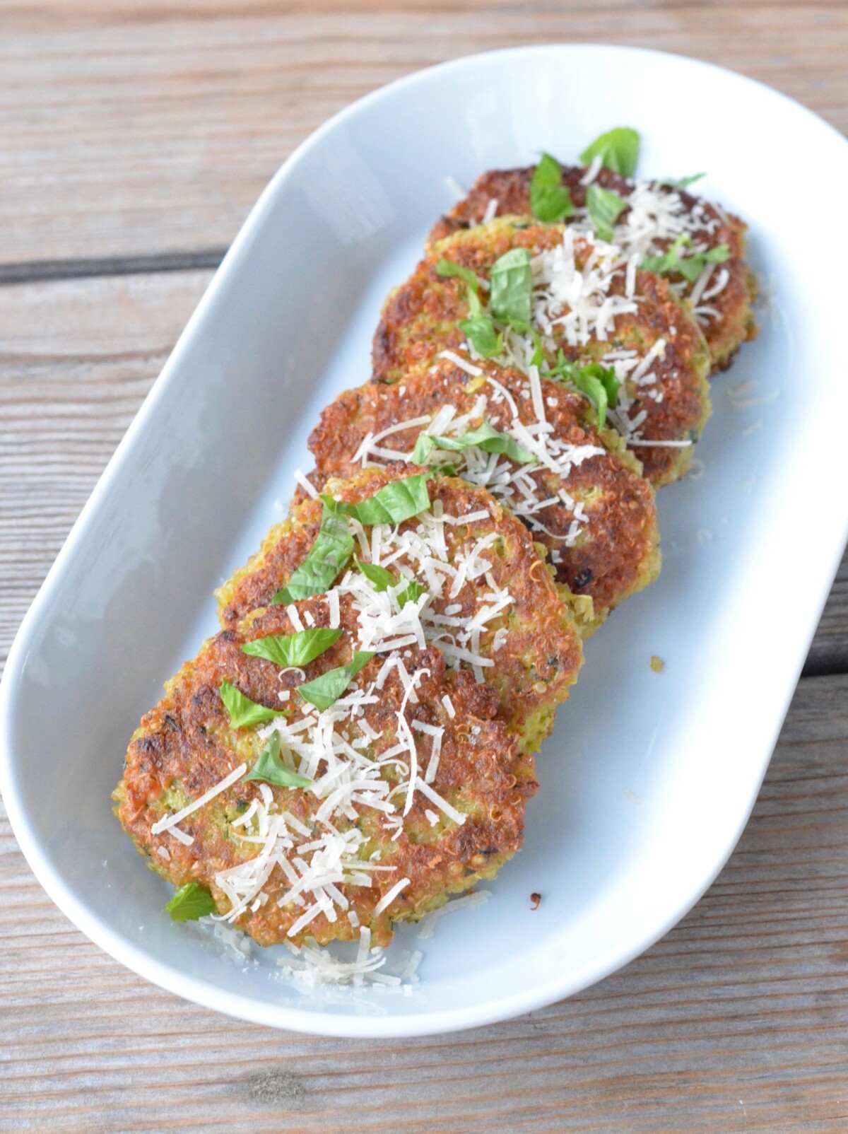 Crispy Quinoa Cakes with Pesto Recipe ⋆ 100 Days of Real Food